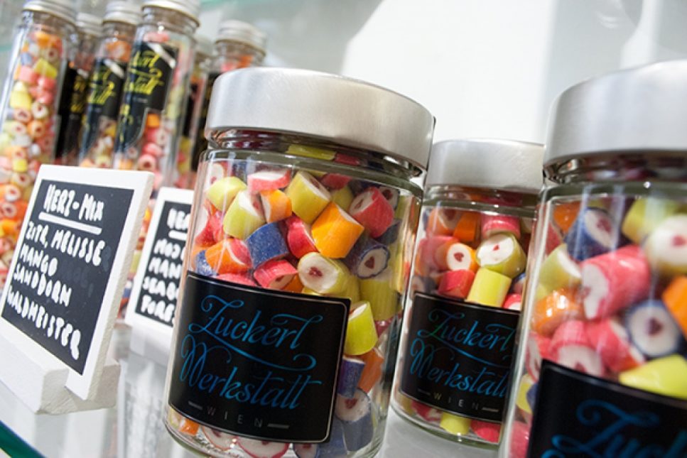 Die Zuckerlwerkstatt: Phil and the Candy Factory - Vienna Würstelstand