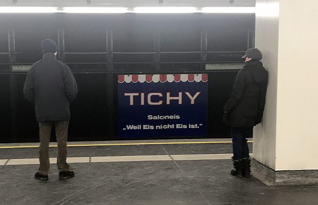 11 signs how freezing f**** cold it is in Vienna right now