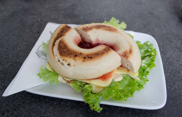 4 awesome spots offering the best bagels in Vienna - Vienna Würstelstand