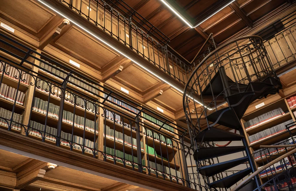 Stunning photographs of Vienna's old, grand & beautiful libraries ...