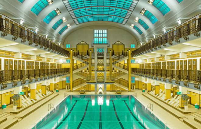 16 photographs capturing the surreal look of Vienna's indoor public ...