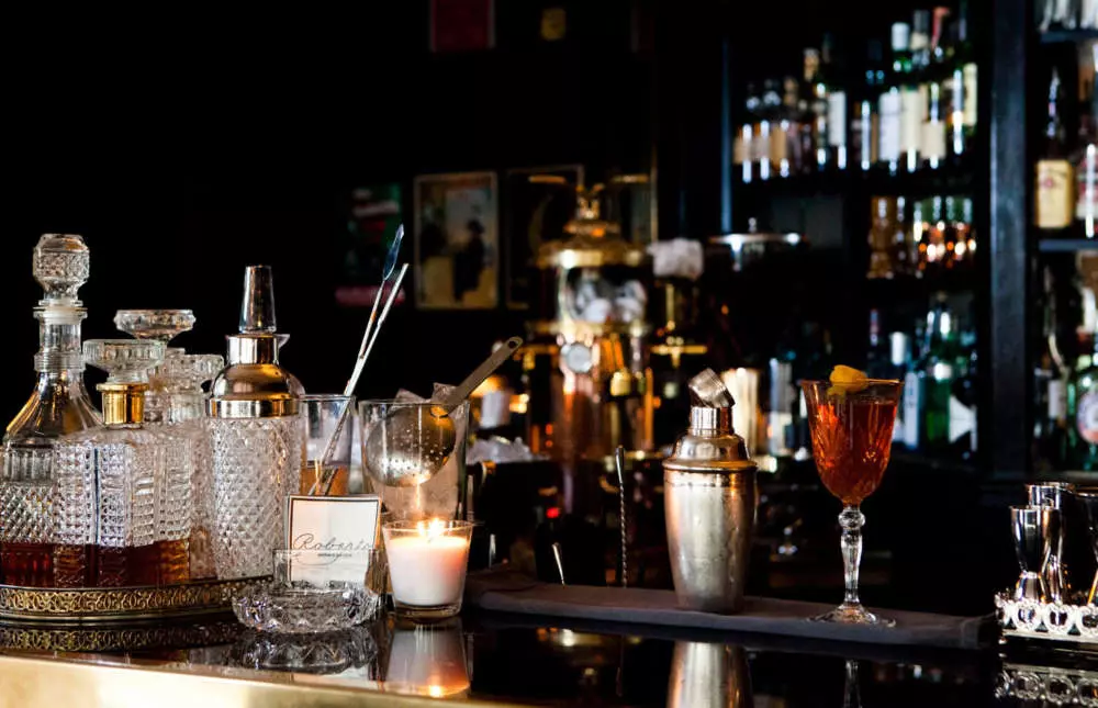 7 fancy bars for when you're in the mood for a fancy night out in Vienna