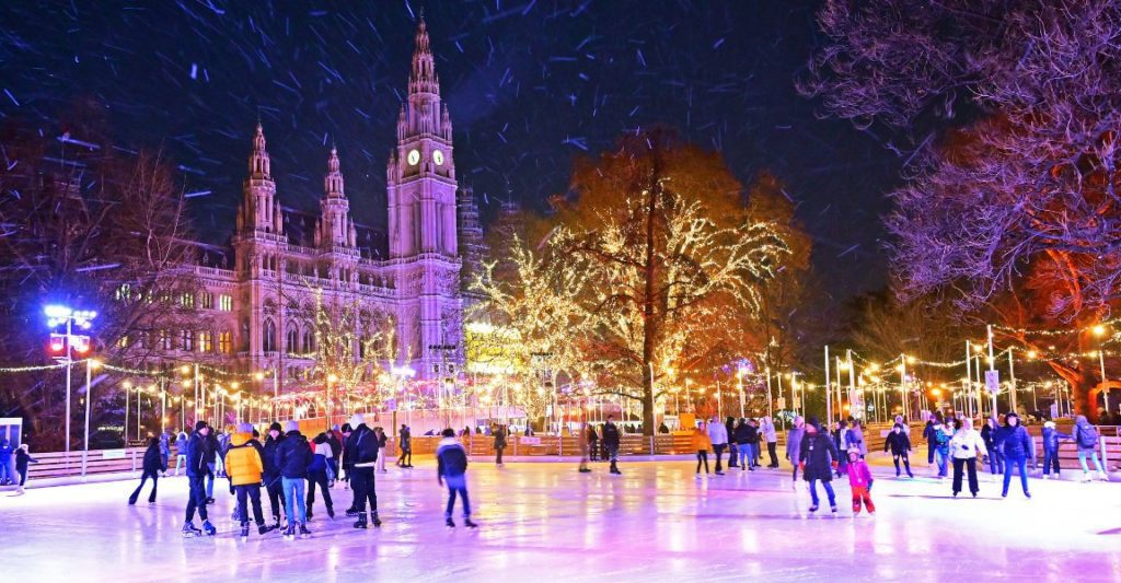 Everything you need to do this weekend in Vienna | Vienna Würstelstand