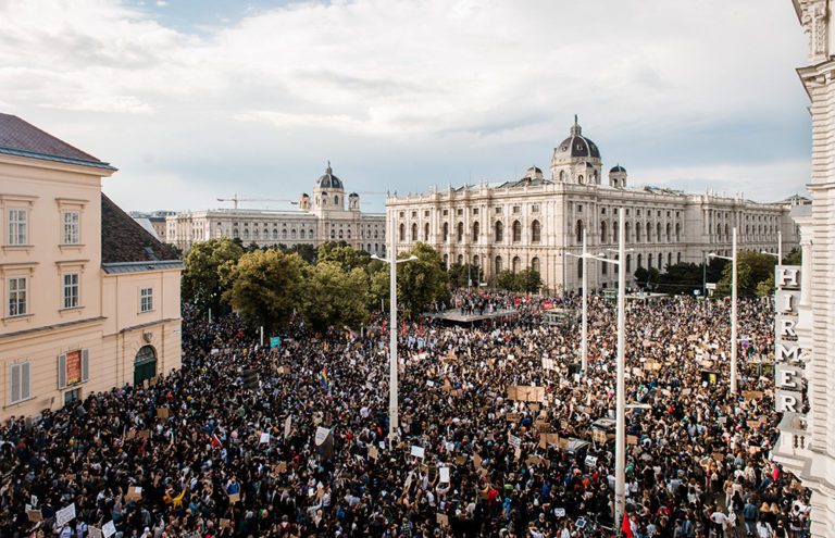 18 powerful pictures from Vienna's Black Lives Matter protest - Vienna ...