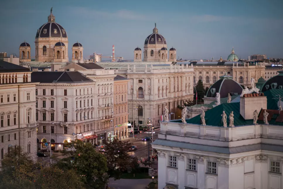 Spectacular sunset photos from Vienna’s rooftop bars where you can ...