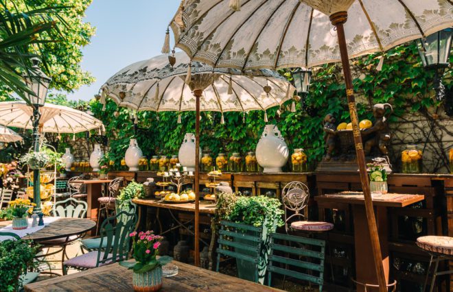 Lucullus - Best outdoor dining - Vienna Würstelstand