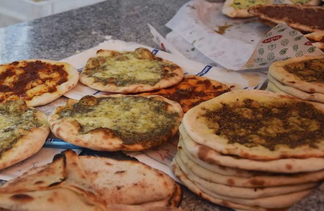 Salty and sweet on the street - Your ultimate Vienna Street Food Guide ...